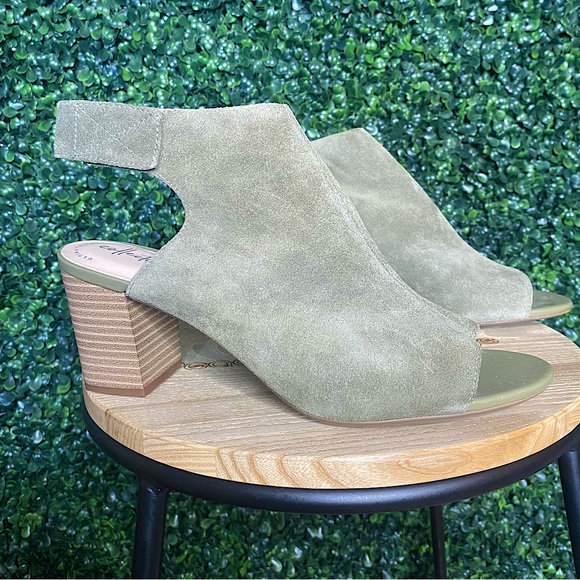 Clarks | Shoes | Brand New Clarks Deva Bell Olive Green Shoes Womens M | Poshmark